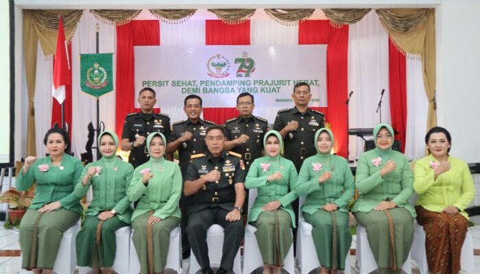 Persit Kartika Chandra Kirana Koorcabrem 131 Santiago Peringati HUT ke-79 Persit KCK - Manado News